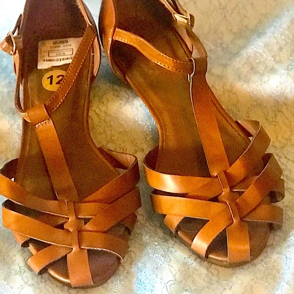 Madeline Stuart | Shoes | Madeline Stuart Easton 2m Brown Sandals ...